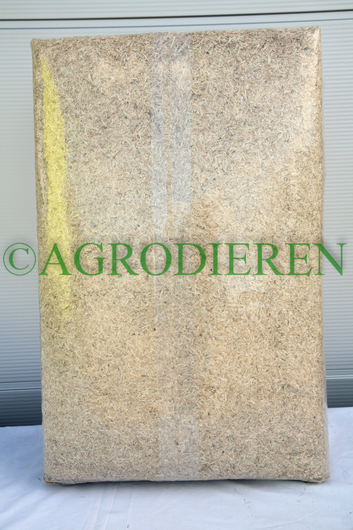 Vlaslemen vlas stalstrooisel - 20 kg - losse baal | Webshop Agrodieren